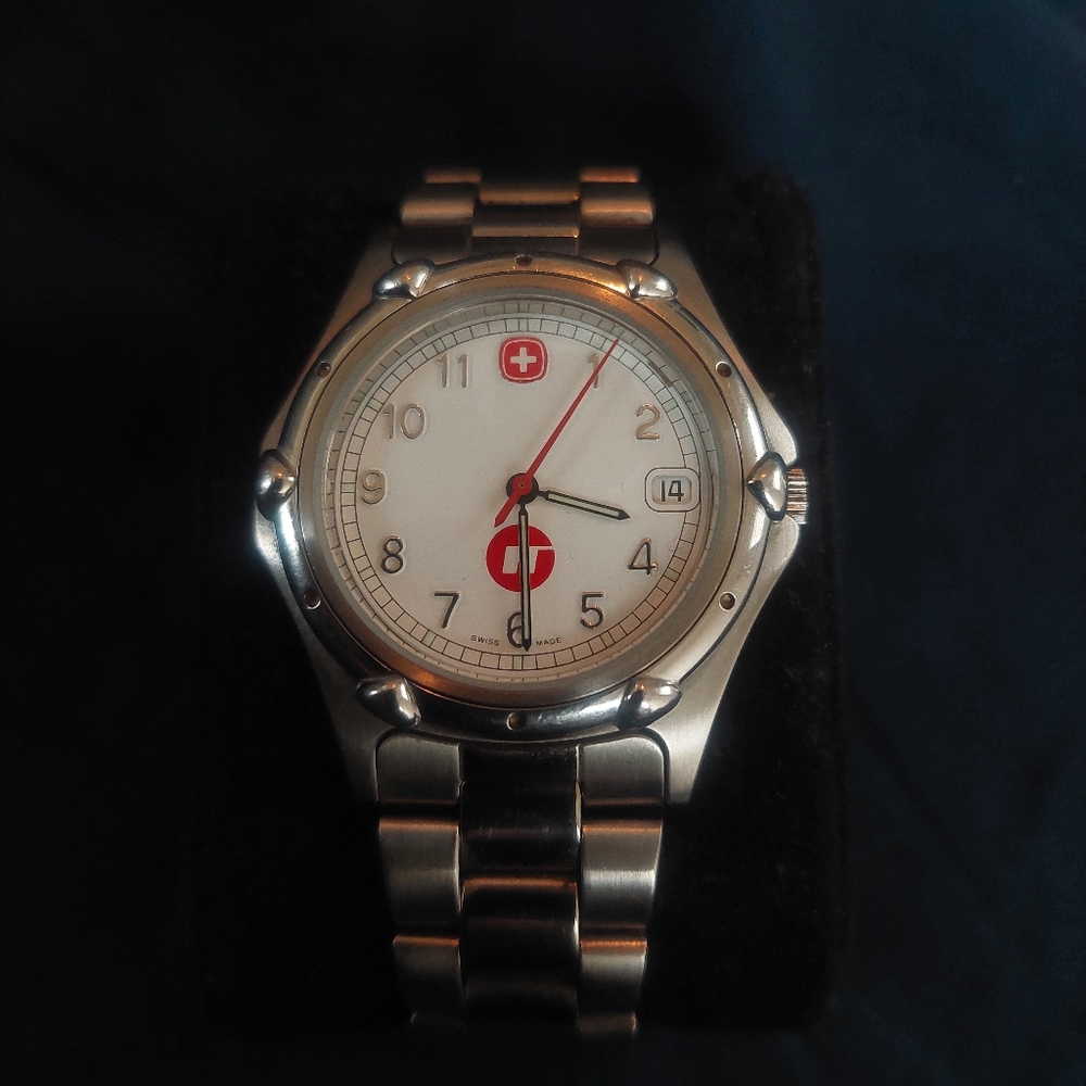 Wenger Vintage Swiss Made Quartz - Gem